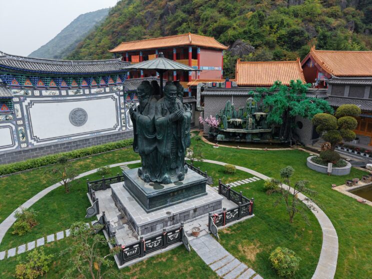 Cliffside Faith: Hiking up Jizu Mountain's Hanging Temple in Dali ...